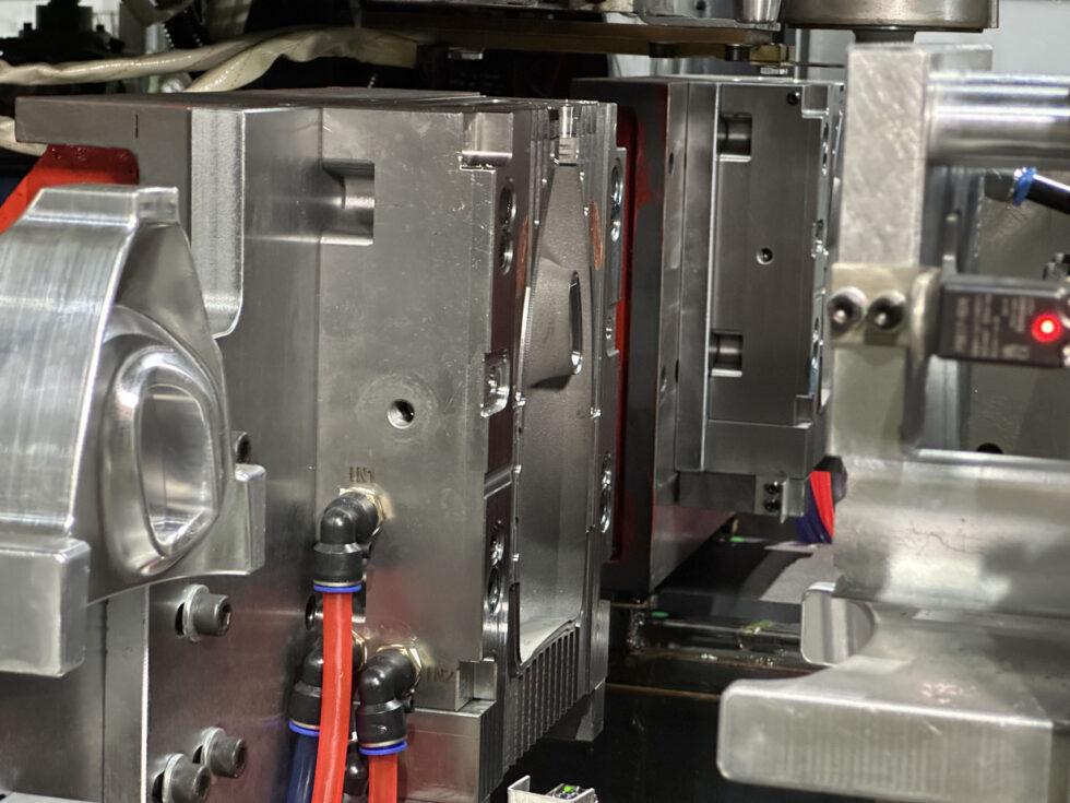 10 Blow Molding Defects: Causes, Solutions & Tips for Success ...